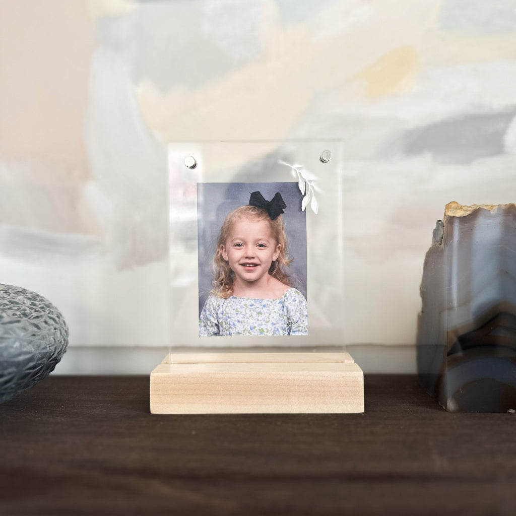 Mini Acrylic & Wood Picture Frame – Grainwell